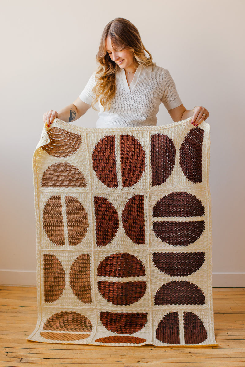 Curve Appeal Throw Crochet Pattern – Knits 'N Knots Winnipeg